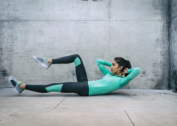 Feel the Burn With These 9 Best Core Exercises for Women | WellMe